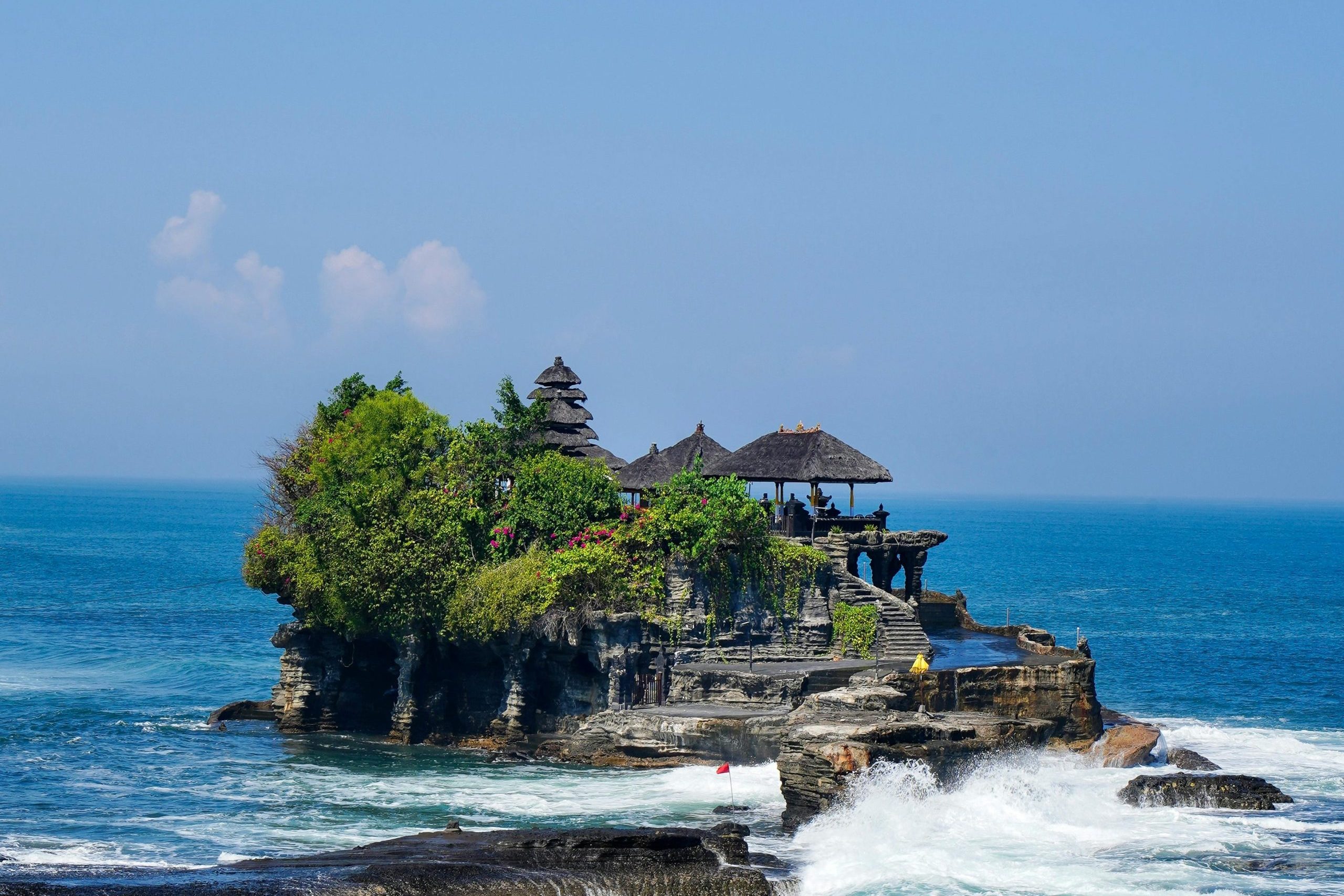 Majestic Gates & Ocean Temples Experience - Asia Book Now